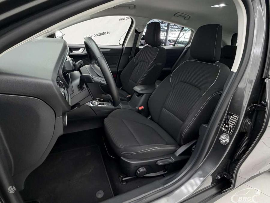 Grey Ford Focus 2022 in Vilnius, with an engine capacity of 1.50 L and mileage of 40 thousand km for 11500 €, photo 24 on AUTOMOTO.COM.LV
