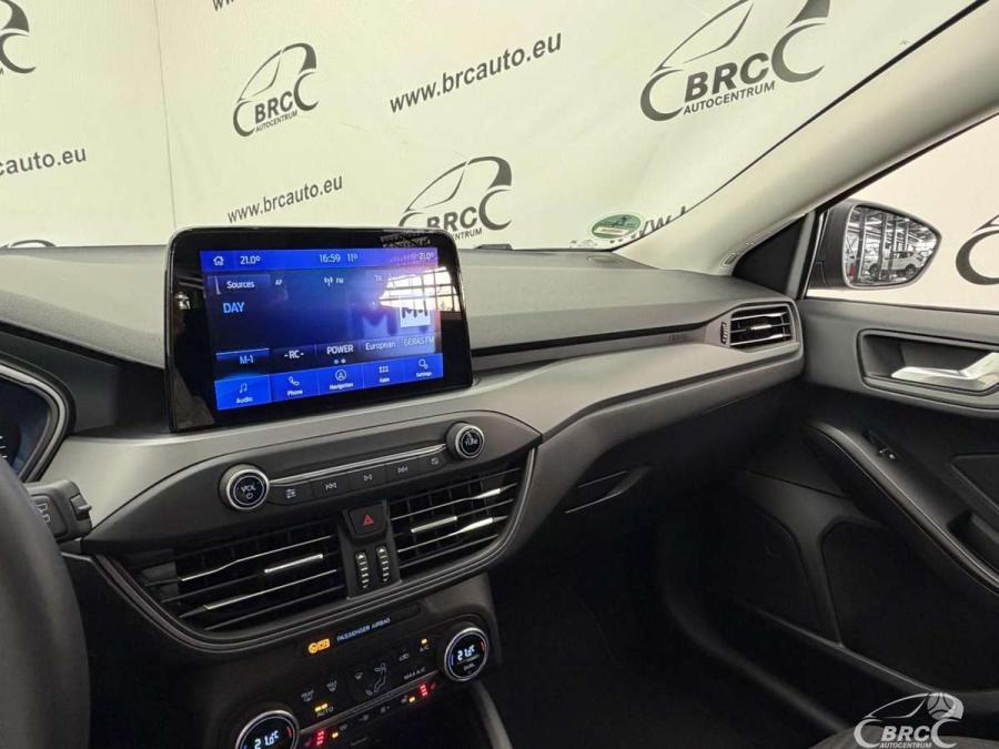 Grey Ford Focus 2022 in Vilnius, with an engine capacity of 1.50 L and mileage of 40 thousand km for 11500 €, photo 27 on AUTOMOTO.COM.LV