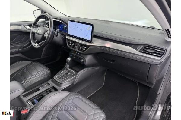 Grey Ford Focus 2022 in Tallinn, with an engine capacity of 1.00 L and mileage of 190 thousand km for 12650 €, photo 4 on AUTOMOTO.COM.LV