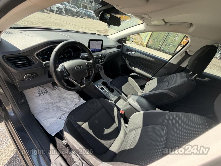 Grey Ford Focus 2022 in Tartu, with an engine capacity of 1.50 L and mileage of 151 thousand km for 13399 €, photo 6 on AUTOMOTO.COM.LV