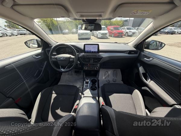 Grey Ford Focus 2022 in Tartu, with an engine capacity of 1.50 L and mileage of 151 thousand km for 13399 €, photo 10 on AUTOMOTO.COM.LV