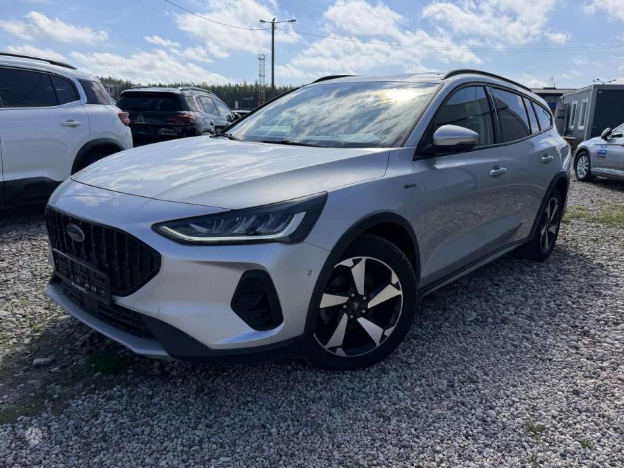 Grey Ford Focus 2022 in Vilnius, with an engine capacity of 1.00 L and mileage of 155 thousand km for 11490 €, photo 1 on AUTOMOTO.COM.LV