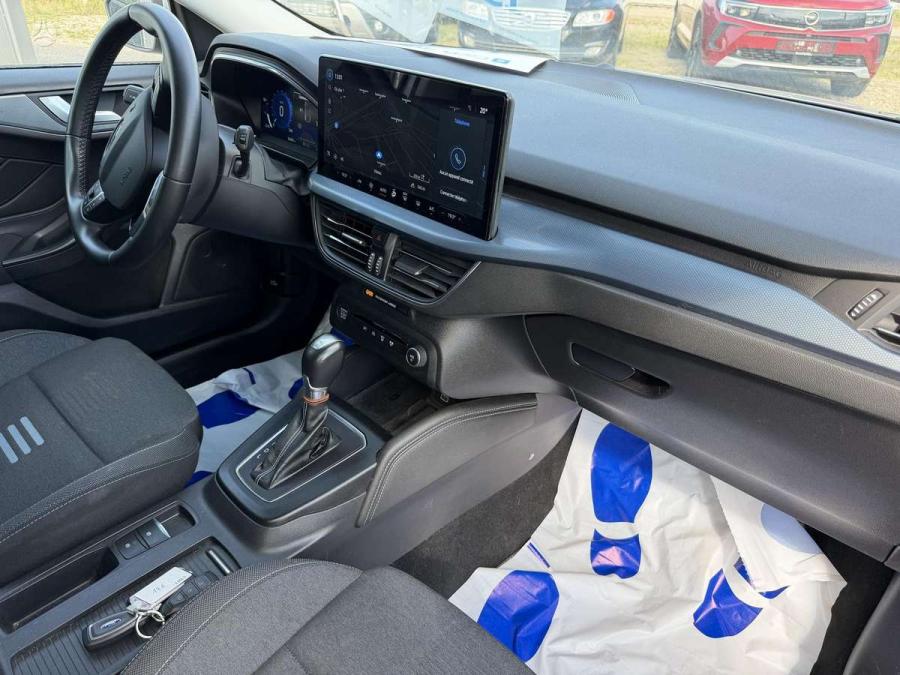 Grey Ford Focus 2022 in Vilnius, with an engine capacity of 1.00 L and mileage of 155 thousand km for 11490 €, photo 19 on AUTOMOTO.COM.LV