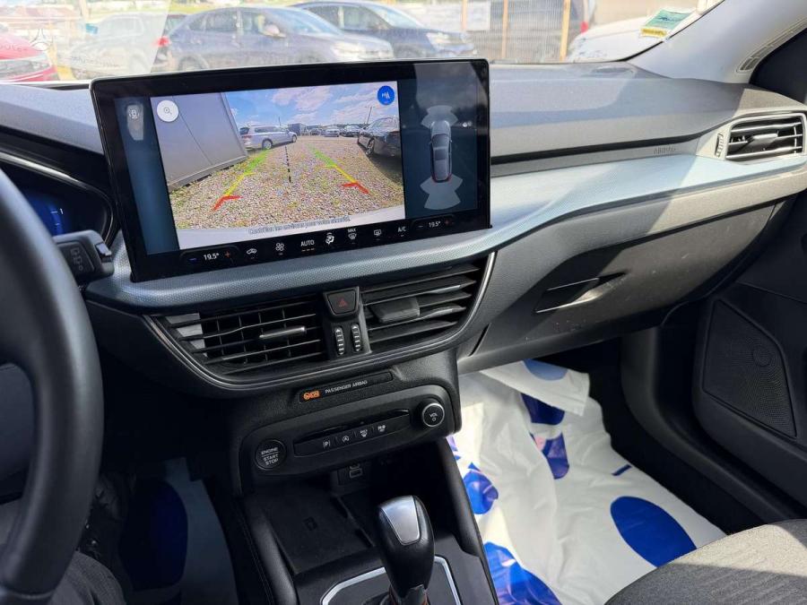 Grey Ford Focus 2022 in Vilnius, with an engine capacity of 1.00 L and mileage of 155 thousand km for 11490 €, photo 25 on AUTOMOTO.COM.LV