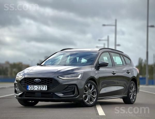 Grey Ford Focus 2022 in Riga, with an engine capacity of 1.00 L and mileage of 83 thousand km for 15900 €, photo 5 on AUTOMOTO.COM.LV