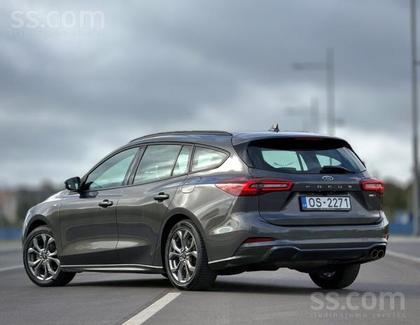 Grey Ford Focus 2022 in Riga, with an engine capacity of 1.00 L and mileage of 83 thousand km for 15900 €, photo 7 on AUTOMOTO.COM.LV