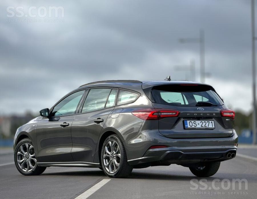 Pelēks Ford Focus 2022 Rīga, ar dzinēja tilpumu 1.00 L un nobraukumu 83 tūkst. km par 15900 €, foto 7 vietnē AUTOMOTO.COM.LV