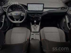 Pelēks Ford Focus 2022 Rīga, ar dzinēja tilpumu 1.00 L un nobraukumu 83 tūkst. km par 15900 €, foto 16 vietnē AUTOMOTO.COM.LV