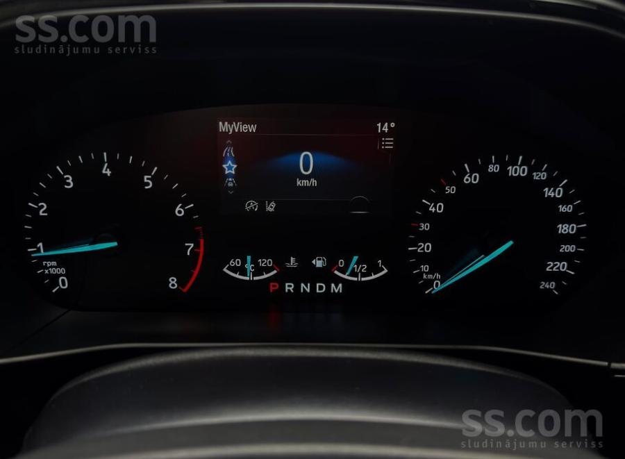Pelēks Ford Focus 2022 Rīga, ar dzinēja tilpumu 1.00 L un nobraukumu 83 tūkst. km par 15900 €, foto 22 vietnē AUTOMOTO.COM.LV