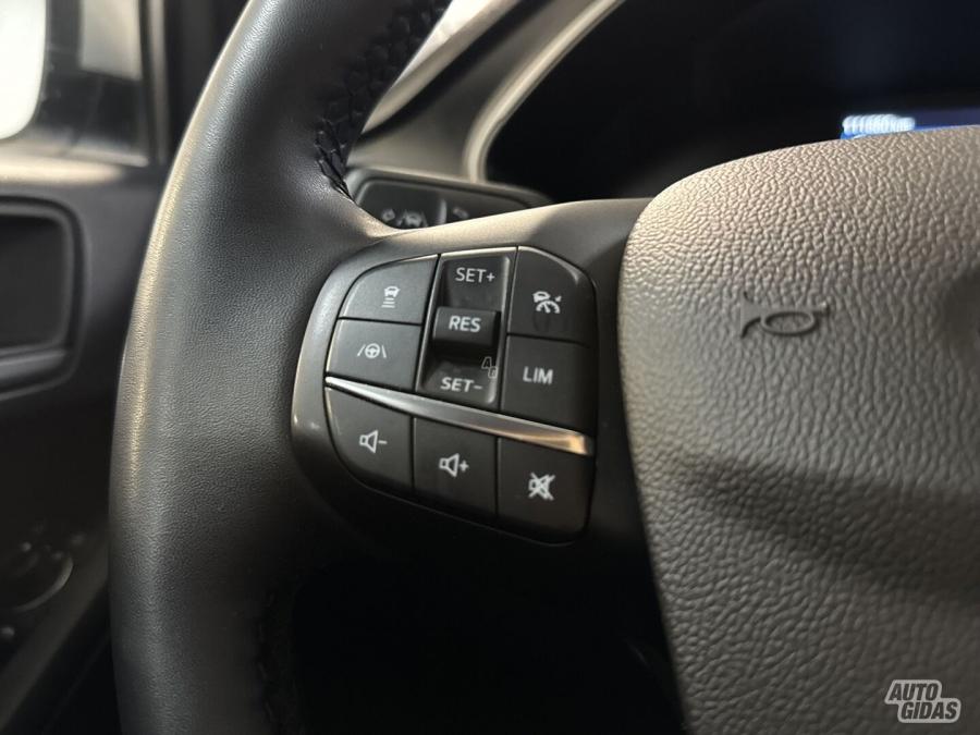 Grey Ford Focus 2023 in Vilnius, with an engine capacity of 1.00 L and mileage of 112 thousand km for 16000 €, photo 17 on AUTOMOTO.COM.LV