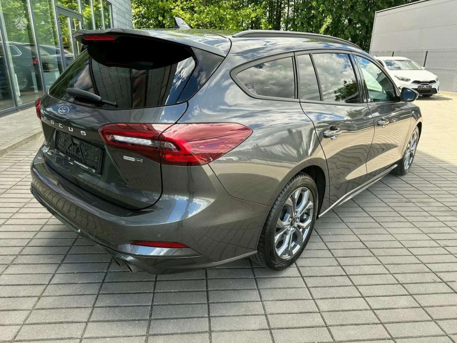Grey Ford Focus 2023 in Kaunas, with an engine capacity of 1.00 L and mileage of 237 thousand km for 10800 €, photo 4 on AUTOMOTO.COM.LV