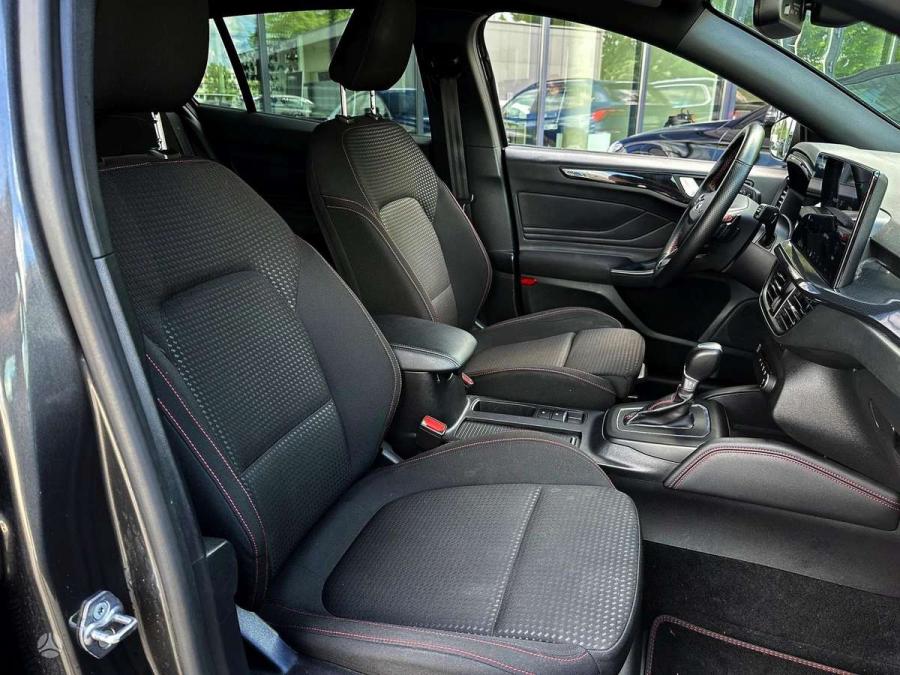 Grey Ford Focus 2023 in Kaunas, with an engine capacity of 1.00 L and mileage of 237 thousand km for 10800 €, photo 11 on AUTOMOTO.COM.LV