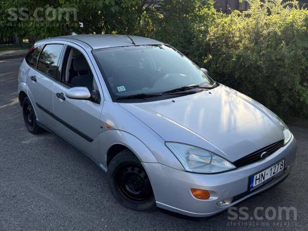 Ford Focus 1999 Rīga, ar dzinēja tilpumu 1.40 L un nobraukumu 310 tūkst. km par 650 €, foto 1 vietnē AUTOMOTO.COM.LV