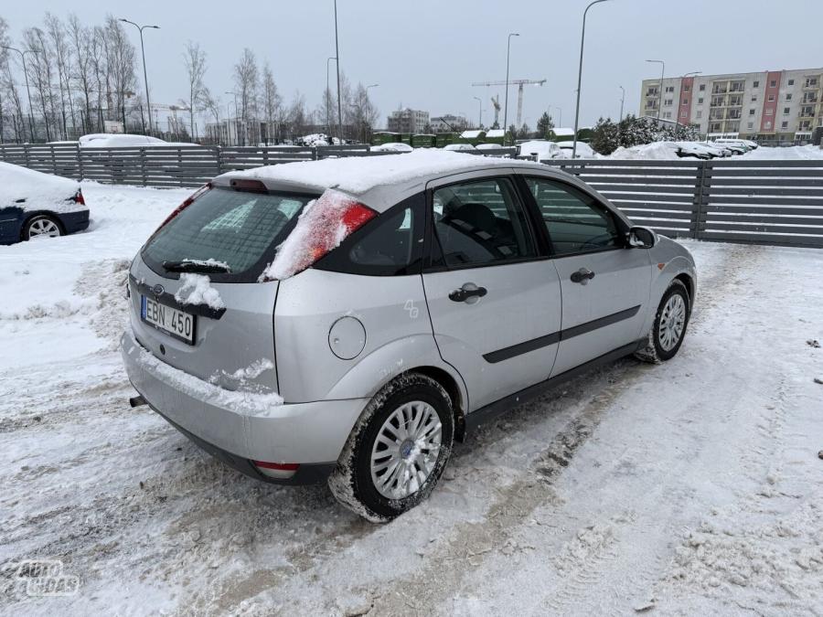 Ford Focus 2000 in Vilnius, with an engine capacity of 1.60 L and mileage of 189 thousand km for 550 €, photo 3 on AUTOMOTO.COM.LV