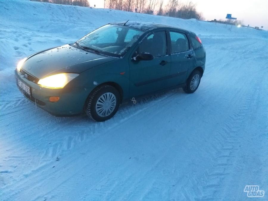 Ford Focus 2000 in Vilnius, with an engine capacity of 1.80 L and mileage of 258 thousand km for 700 €, photo 1 on AUTOMOTO.COM.LV