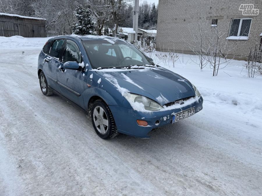Ford Focus 2000 in Vilnius, with an engine capacity of 1.80 L and mileage of 362 thousand km for 670 €, photo 2 on AUTOMOTO.COM.LV