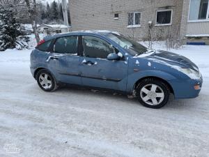 Ford Focus 2000 in Vilnius, with an engine capacity of 1.80 L and mileage of 362 thousand km for 670 €, photo 3 on AUTOMOTO.COM.LV