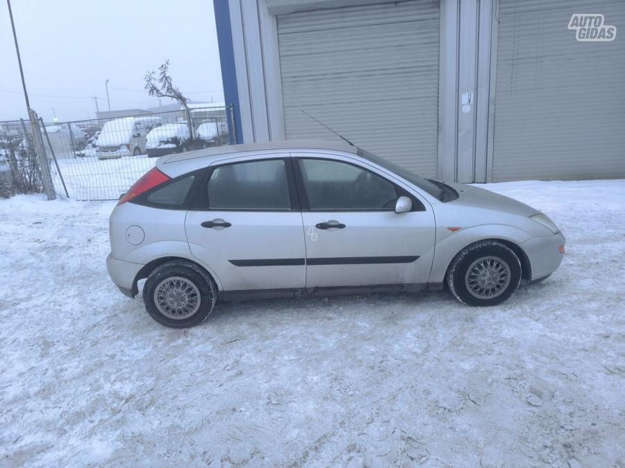 Ford Focus 2001 Kauņa, ar dzinēja tilpumu 1.80 L un nobraukumu 280 tūkst. km par 399 €, foto 4 vietnē AUTOMOTO.COM.LV