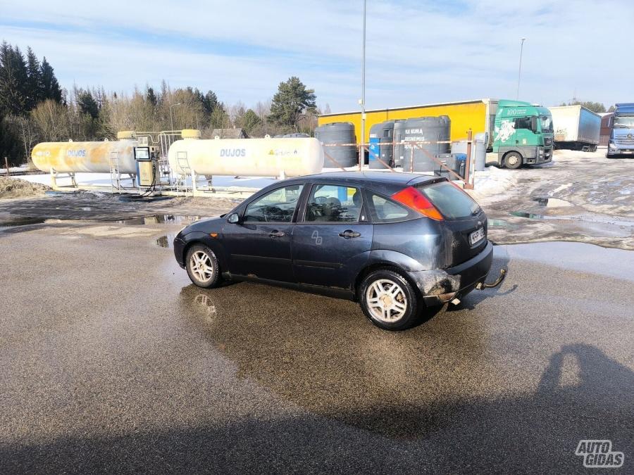 Ford Focus 2001 Kauņa, ar dzinēja tilpumu 1.80 L un nobraukumu 350 tūkst. km par 489 €, foto 2 vietnē AUTOMOTO.COM.LV