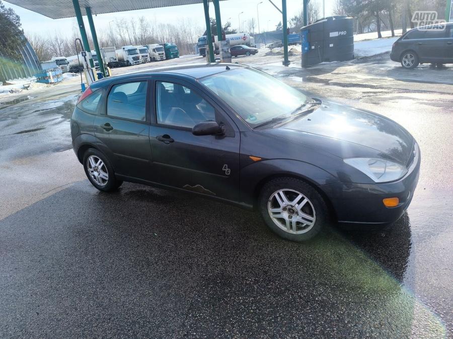 Ford Focus 2001 Kauņa, ar dzinēja tilpumu 1.80 L un nobraukumu 350 tūkst. km par 489 €, foto 4 vietnē AUTOMOTO.COM.LV