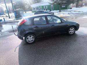 Ford Focus 2001 Kauņa, ar dzinēja tilpumu 1.80 L un nobraukumu 350 tūkst. km par 489 €, foto 5 vietnē AUTOMOTO.COM.LV