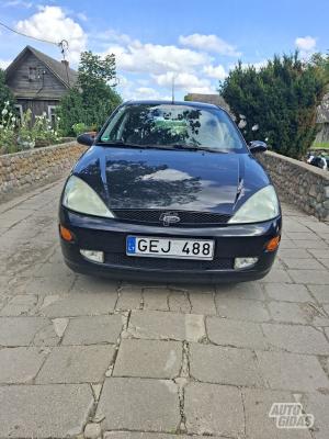 Ford Focus 2001 in Panevezys, with an engine capacity of 1.60 L and mileage of 232 thousand km for 800 €, photo 4 on AUTOMOTO.COM.LV