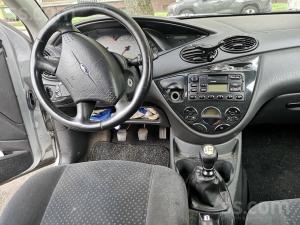Ford Focus 2002 Rīga, ar dzinēja tilpumu 1.80 L un nobraukumu 193 tūkst. km par 550 €, foto 2 vietnē AUTOMOTO.COM.LV