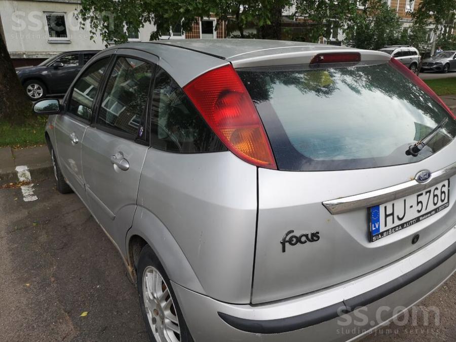 Ford Focus 2002 Rīga, ar dzinēja tilpumu 1.80 L un nobraukumu 193 tūkst. km par 550 €, foto 4 vietnē AUTOMOTO.COM.LV