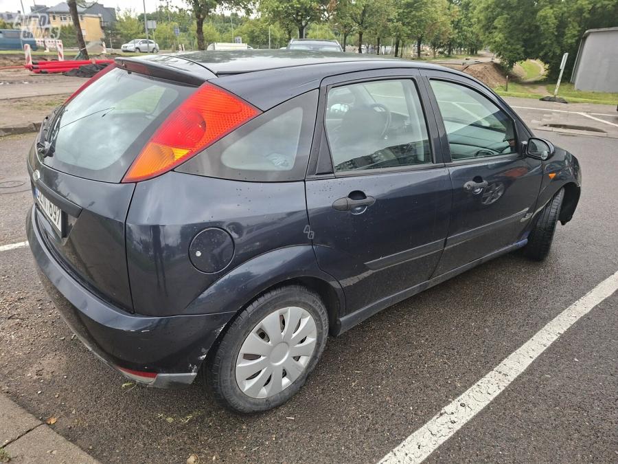 Ford Focus 2002 in Vilnius, with an engine capacity of 1.60 L and mileage of 256 thousand km for 399 €, photo 4 on AUTOMOTO.COM.LV