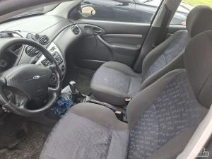 Ford Focus 2002 in Vilnius, with an engine capacity of 1.60 L and mileage of 256 thousand km for 399 €, photo 5 on AUTOMOTO.COM.LV