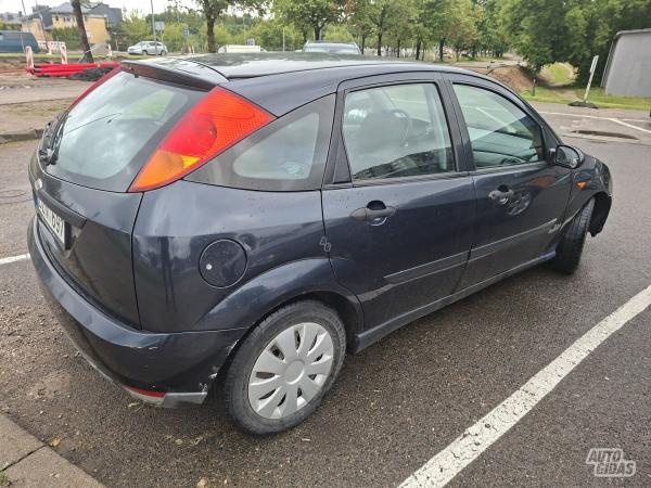 Ford Focus 2002 Viļņa, ar dzinēja tilpumu 1.60 L un nobraukumu 245 tūkst. km par 350 €, foto 1 vietnē AUTOMOTO.COM.LV