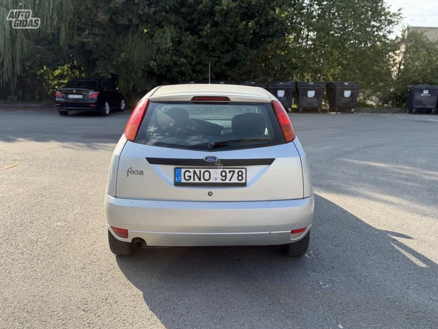 Ford Focus 2002 in Siauliai, with an engine capacity of 1.60 L and mileage of 256 thousand km for 599 €, photo 6 on AUTOMOTO.COM.LV