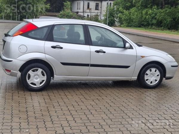 Ford Focus 2003 Saldus, ar dzinēja tilpumu 1.60 L un nobraukumu 68 tūkst. km par 1000 €, foto 1 vietnē AUTOMOTO.COM.LV