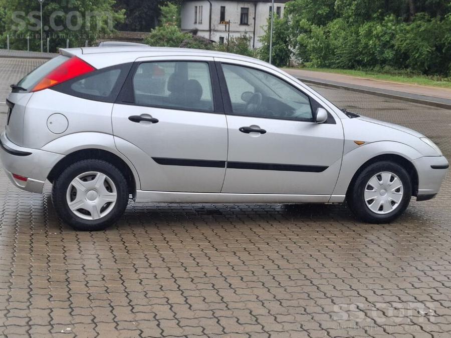 Ford Focus 2003 Saldus, ar dzinēja tilpumu 1.60 L un nobraukumu 68 tūkst. km par 1000 €, foto 1 vietnē AUTOMOTO.COM.LV