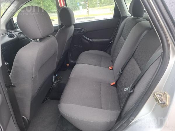 Ford Focus 2003 Saldus, ar dzinēja tilpumu 1.60 L un nobraukumu 68 tūkst. km par 1000 €, foto 6 vietnē AUTOMOTO.COM.LV