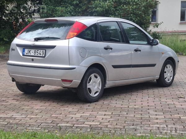 Ford Focus 2003 in Saldus, with an engine capacity of 1.60 L and mileage of 68 thousand km for 1000 €, photo 4 on AUTOMOTO.COM.LV