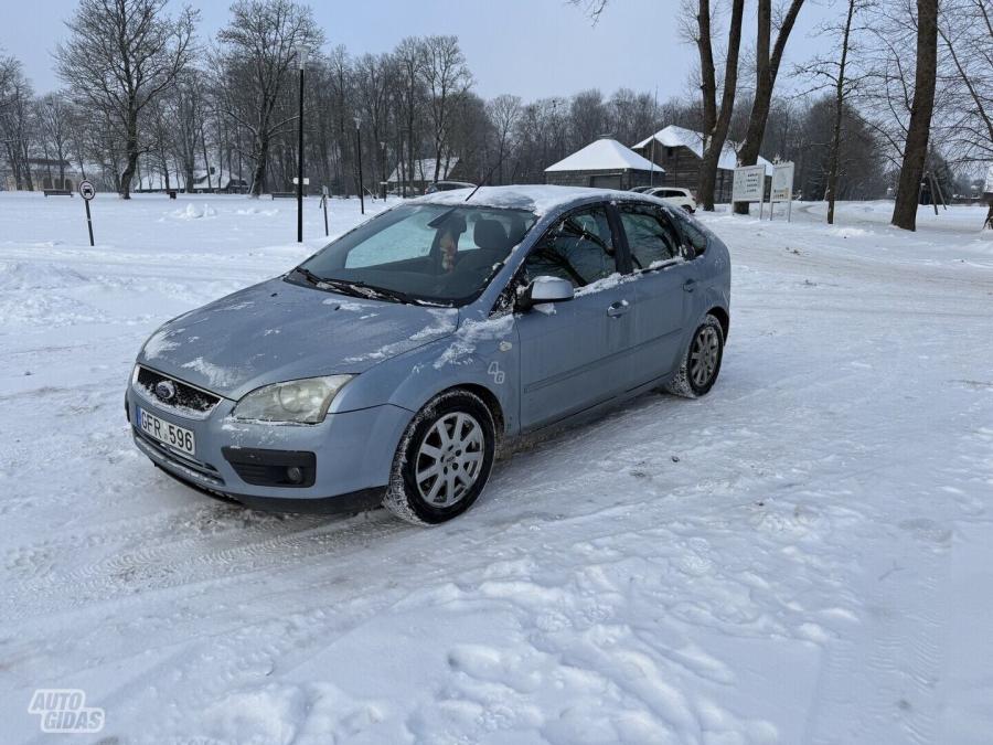 Ford Focus 2004 Kelmė, ar dzinēja tilpumu 2.00 L un nobraukumu 480 tūkst. km par 865 €, foto 3 vietnē AUTOMOTO.COM.LV
