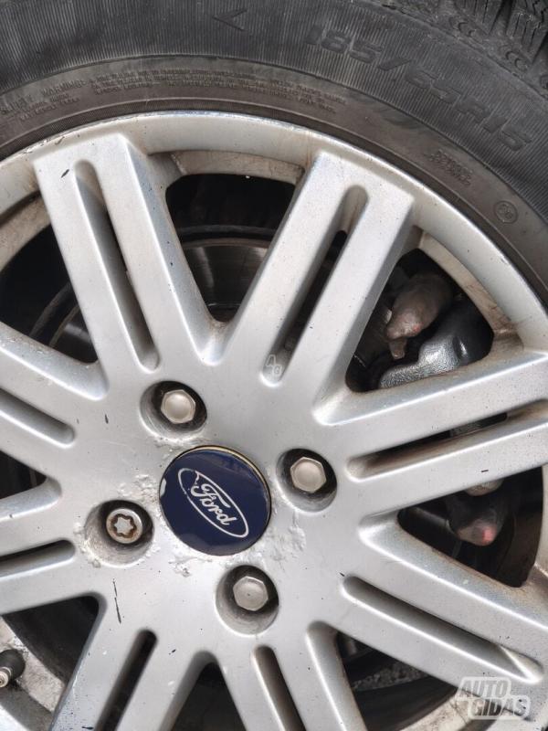 Ford Focus 2004 Viļņa, ar dzinēja tilpumu 1.80 L un nobraukumu 222 tūkst. km par 800 €, foto 7 vietnē AUTOMOTO.COM.LV