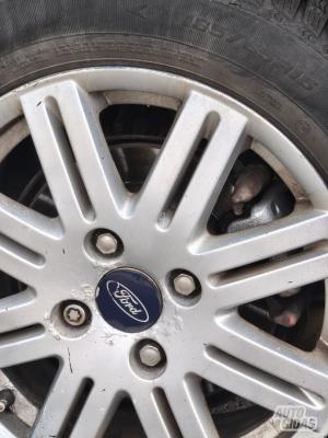 Ford Focus 2004 in Vilnius, with an engine capacity of 1.80 L and mileage of 222 thousand km for 800 €, photo 8 on AUTOMOTO.COM.LV