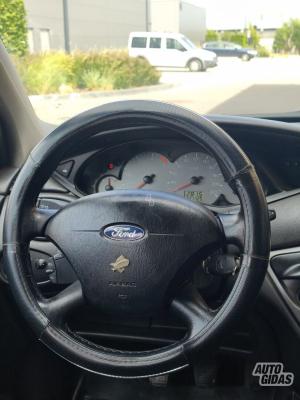 Ford Focus 2004 in Vilnius, with an engine capacity of 1.80 L and mileage of 222 thousand km for 800 €, photo 12 on AUTOMOTO.COM.LV
