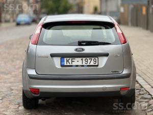 Ford Focus 2005 Jelgava, ar dzinēja tilpumu 1.60 L un nobraukumu 317 tūkst. km par 5100 €, foto 5 vietnē AUTOMOTO.COM.LV