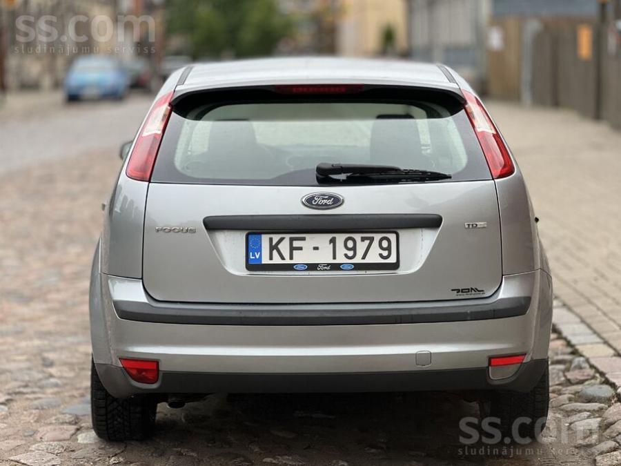Ford Focus 2005 Jelgava, ar dzinēja tilpumu 1.60 L un nobraukumu 317 tūkst. km par 5100 €, foto 5 vietnē AUTOMOTO.COM.LV