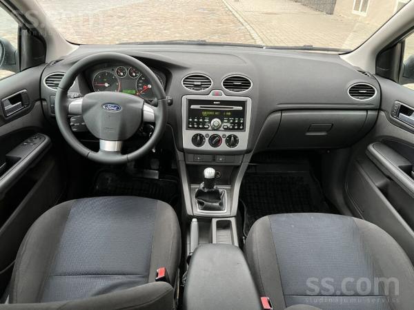 Ford Focus 2005 in Jelgava, with an engine capacity of 1.60 L and mileage of 317 thousand km for 1500 €, photo 9 on AUTOMOTO.COM.LV
