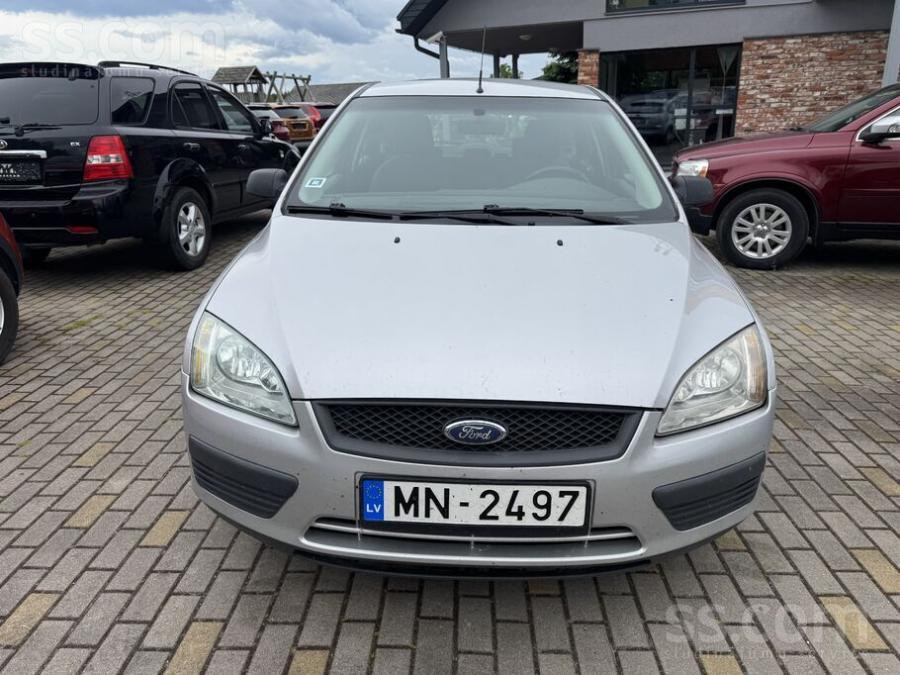 Ford Focus 2005 in Talsi, with an engine capacity of 2.00 L and mileage of 324 thousand km for 750 €, photo 2 on AUTOMOTO.COM.LV