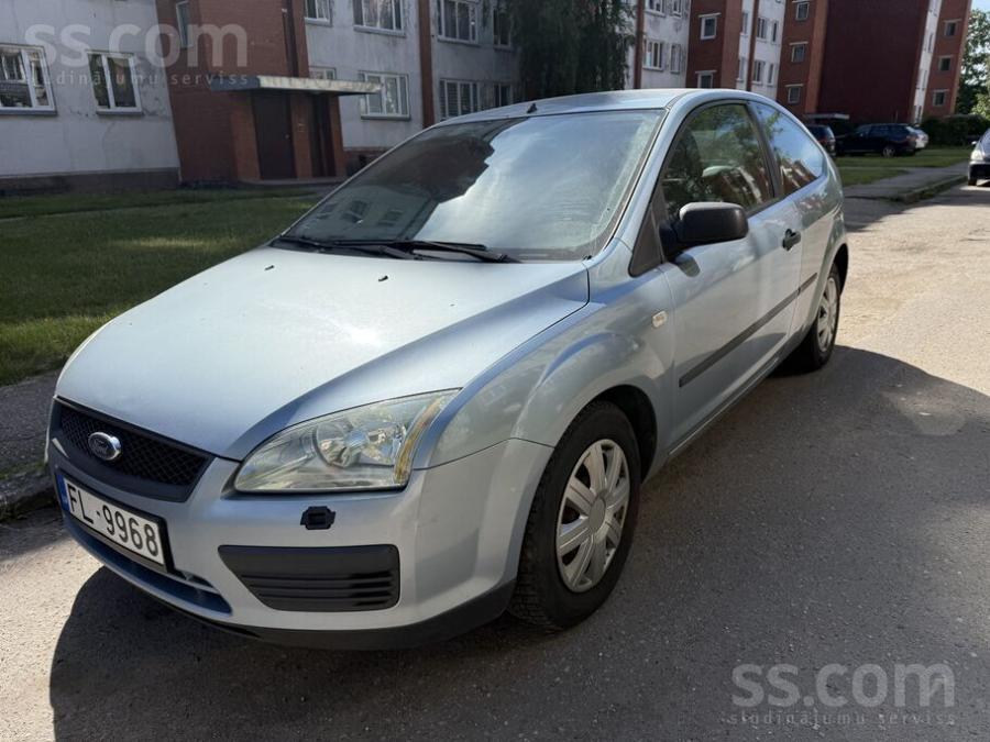 Ford Focus 2005 Rīga, ar dzinēja tilpumu 1.60 L un nobraukumu 240 tūkst. km par 900 €, foto 1 vietnē AUTOMOTO.COM.LV