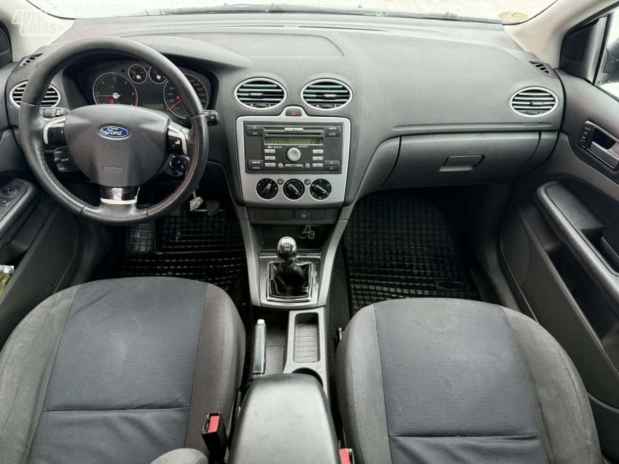 Ford Focus 2005 Šilutė, ar dzinēja tilpumu 2.00 L un nobraukumu 250 tūkst. km par 1350 €, foto 9 vietnē AUTOMOTO.COM.LV