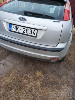 Ford Focus 2005 Rīga, ar dzinēja tilpumu 1.60 L un nobraukumu 275 tūkst. km par 1100 €, foto 3 vietnē AUTOMOTO.COM.LV