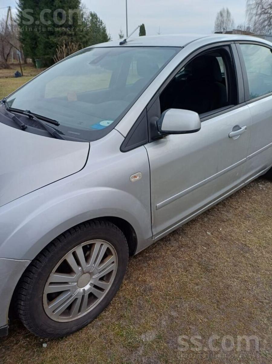 Ford Focus 2005 Rīga, ar dzinēja tilpumu 1.60 L un nobraukumu 275 tūkst. km par 1100 €, foto 4 vietnē AUTOMOTO.COM.LV
