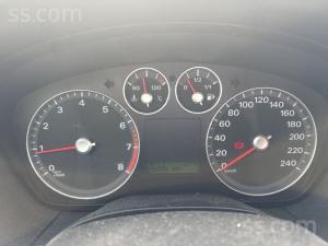 Ford Focus 2005 Liepāja, ar dzinēja tilpumu 1.60 L un nobraukumu 193 tūkst. km par 520 €, foto 8 vietnē AUTOMOTO.COM.LV