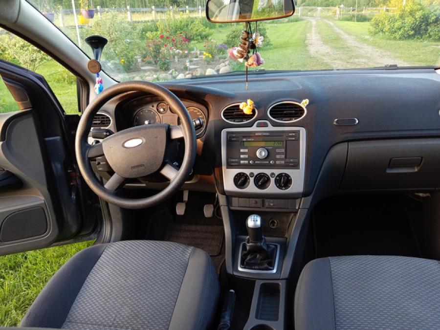 Ford Focus 2005 Viljandi, ar dzinēja tilpumu 1.60 L un nobraukumu 300 tūkst. km par 1699 €, foto 6 vietnē AUTOMOTO.COM.LV